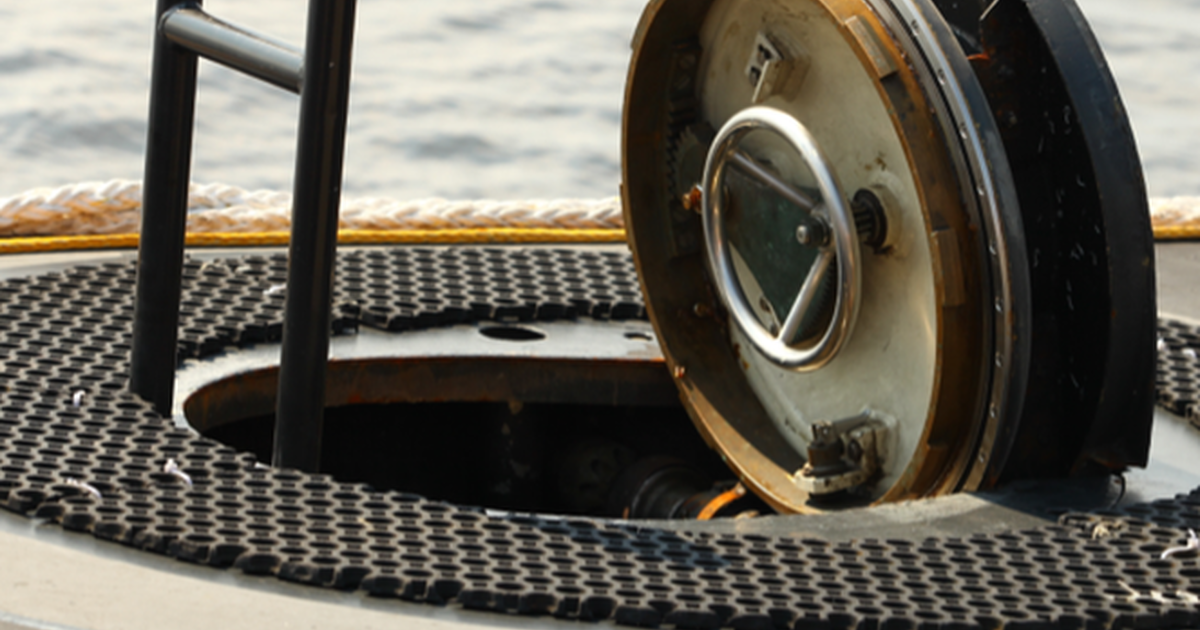 Hatch Seals - Durable Rubber Solutions | Nufox Rubber