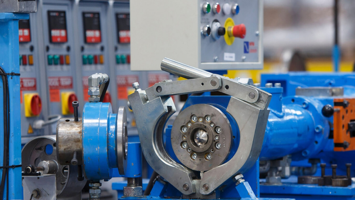 Custom Rubber Extrusions Manufacturer | Nufox Rubber UK